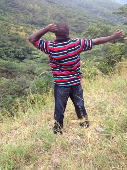 Picha: Sugu na mama wa mtoto wake wakifurahia utalii wa ndani Mlima ...