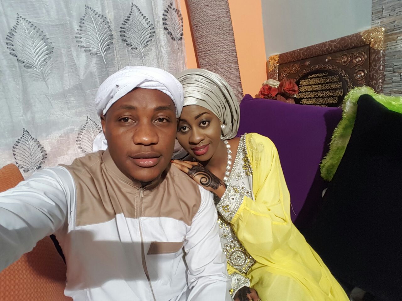 Picha: Lil Ommy wa Times FM na Shamimu Mlacha wa ITV wafunga ndoa ...