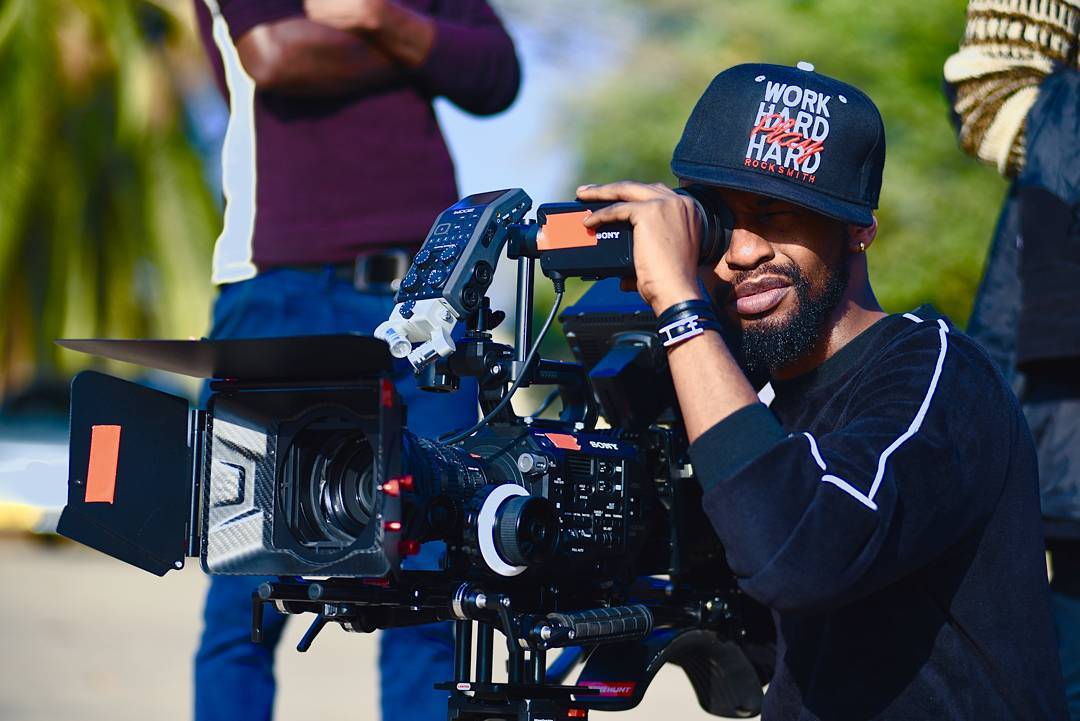 Video: Adam Juma akiamua kupiga video kali inatoka – Nisher – Bongo5.com