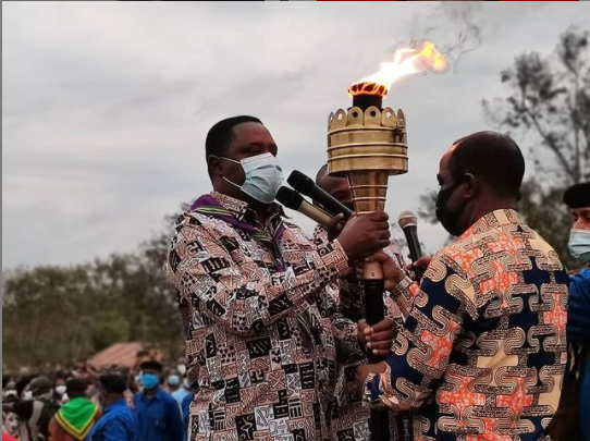 Mwenge wa Uhuru umeanza mbio zake mkoani Pwani, RC Kunenge aupokea ...